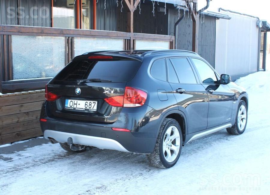 Melns BMW X1 2012 Rīga, ar dzinēja tilpumu 2.00 L un nobraukumu 0 tūkst. km par 6650 €, foto 7 vietnē AUTOMOTO.COM.LV