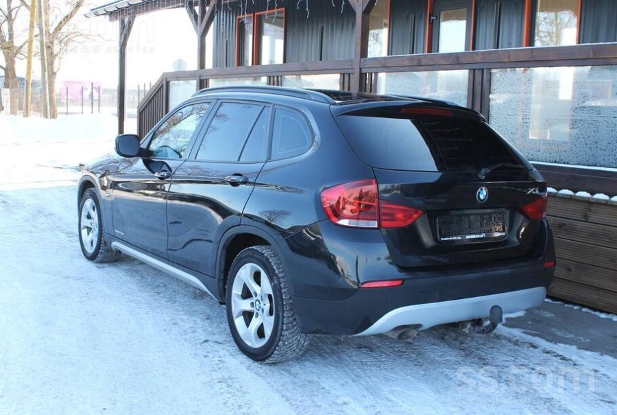 Melns BMW X1 2012 Rīga, ar dzinēja tilpumu 2.00 L un nobraukumu 0 tūkst. km par 6650 €, foto 12 vietnē AUTOMOTO.COM.LV