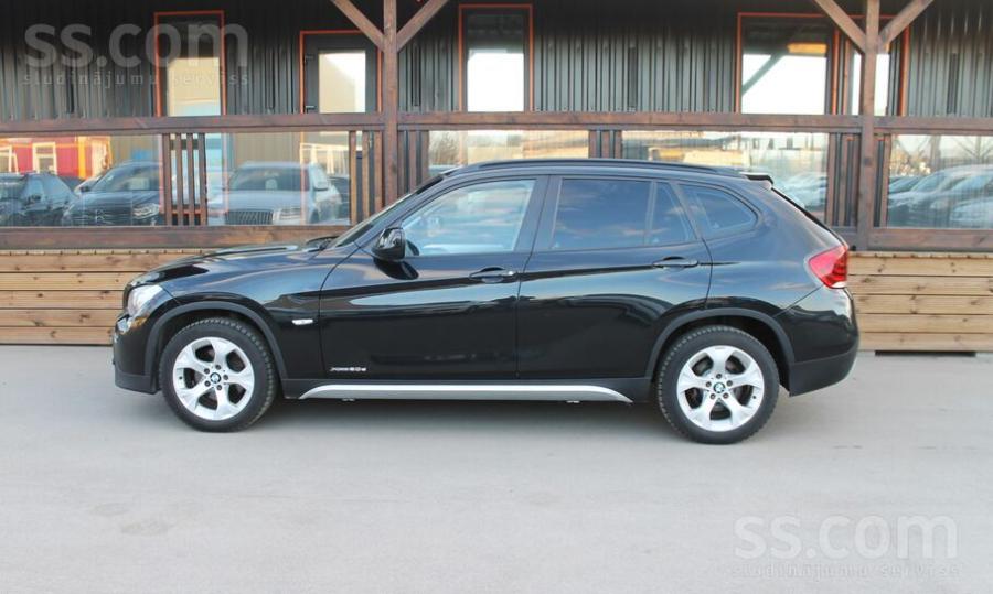 Melns BMW X1 2012 Rīga, ar dzinēja tilpumu 2.00 L un nobraukumu 0 tūkst. km par 5950 €, foto 9 vietnē AUTOMOTO.COM.LV