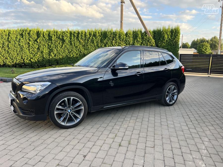 Melns BMW X1 2012 Viļņa, ar dzinēja tilpumu 2.00 L un nobraukumu 265 tūkst. km par 9450 €, foto 3 vietnē AUTOMOTO.COM.LV