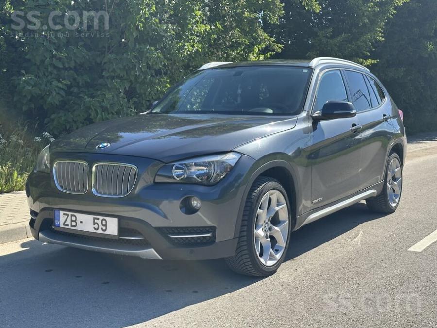 Melns BMW X1 2013 Ogre, ar dzinēja tilpumu 2.00 L un nobraukumu 241 tūkst. km par 7200 €, foto 1 vietnē AUTOMOTO.COM.LV