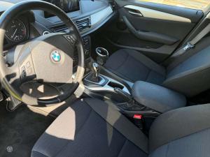 Black BMW X1 2013 in Utena, with an engine capacity of 2.00 L and mileage of 233 thousand km for 6800 €, photo 14 on AUTOMOTO.COM.LV