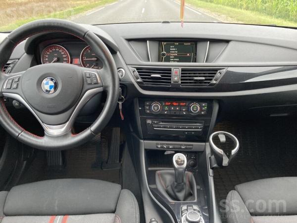 Melns BMW X1 2013 Preiļi, ar dzinēja tilpumu 2.00 L un nobraukumu 278 tūkst. km par 8990 €, foto 9 vietnē AUTOMOTO.COM.LV