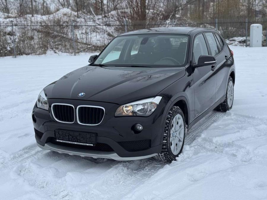 Black BMW X1 2014 in Marijampole, with an engine capacity of 2.00 L and mileage of 235 thousand km for 6400 €, photo 1 on AUTOMOTO.COM.LV