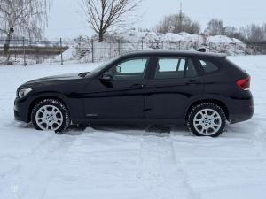 Black BMW X1 2014 in Marijampole, with an engine capacity of 2.00 L and mileage of 235 thousand km for 6400 €, photo 2 on AUTOMOTO.COM.LV