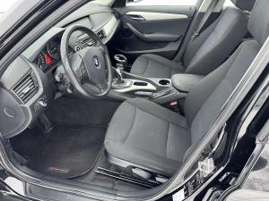 Black BMW X1 2014 in Marijampole, with an engine capacity of 2.00 L and mileage of 235 thousand km for 6400 €, photo 9 on AUTOMOTO.COM.LV