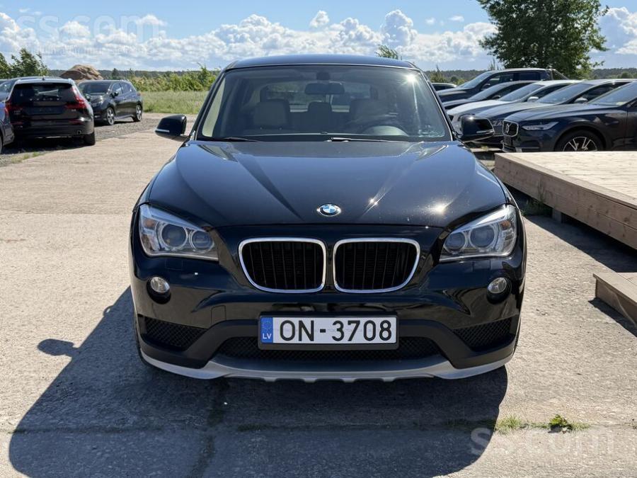 Melns BMW X1 2014 Rīga, ar dzinēja tilpumu 2.00 L un nobraukumu 214 tūkst. km par 8950 €, foto 3 vietnē AUTOMOTO.COM.LV