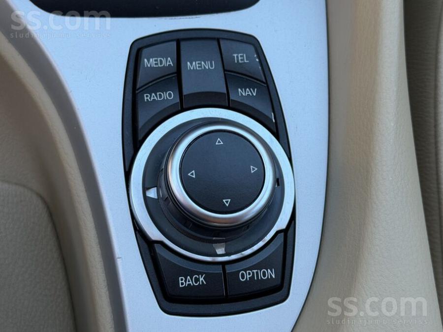 Melns BMW X1 2014 Rīga, ar dzinēja tilpumu 2.00 L un nobraukumu 214 tūkst. km par 8950 €, foto 10 vietnē AUTOMOTO.COM.LV