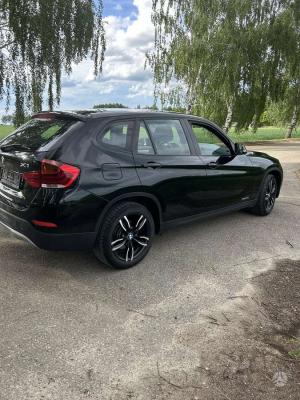 Melns BMW X1 2014 Marijampole, ar dzinēja tilpumu 2.00 L un nobraukumu 168 tūkst. km par 7250 €, foto 8 vietnē AUTOMOTO.COM.LV