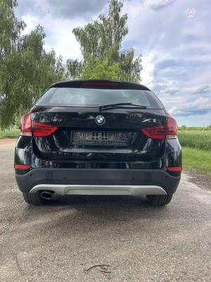 Melns BMW X1 2014 Marijampole, ar dzinēja tilpumu 2.00 L un nobraukumu 168 tūkst. km par 7250 €, foto 9 vietnē AUTOMOTO.COM.LV