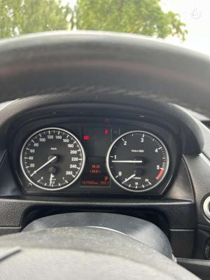 Melns BMW X1 2014 Marijampole, ar dzinēja tilpumu 2.00 L un nobraukumu 168 tūkst. km par 7250 €, foto 12 vietnē AUTOMOTO.COM.LV