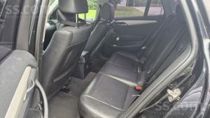 Black BMW X1 2014 in Riga, with an engine capacity of 2.00 L and mileage of 256 thousand km for 9100 €, photo 9 on AUTOMOTO.COM.LV