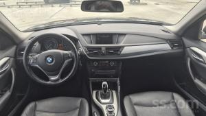 Black BMW X1 2014 in Riga, with an engine capacity of 2.00 L and mileage of 256 thousand km for 8600 €, photo 12 on AUTOMOTO.COM.LV