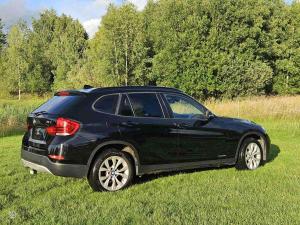 Melns BMW X1 2015 Kauņa, ar dzinēja tilpumu 2.00 L un nobraukumu 220 tūkst. km par 7800 €, foto 6 vietnē AUTOMOTO.COM.LV