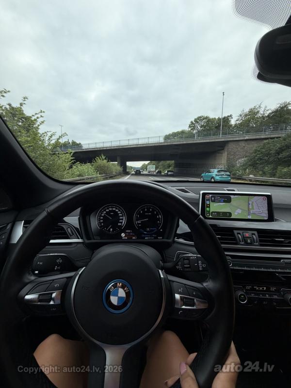 Melns BMW X1 2022 Ventspils, ar dzinēja tilpumu 1.50 L un nobraukumu 46 tūkst. km par 34000 €, foto 3 vietnē AUTOMOTO.COM.LV