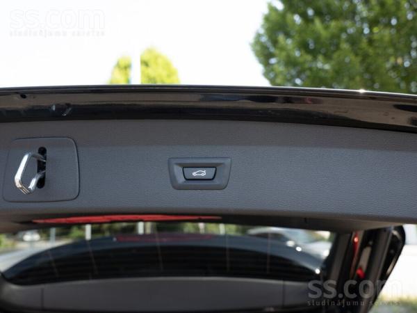 Melns BMW X1 2022 Ventspils, ar dzinēja tilpumu 1.50 L un nobraukumu 48 tūkst. km par 31500 €, foto 10 vietnē AUTOMOTO.COM.LV