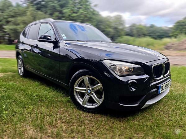 Melns BMW X1 2014 Kretinga, ar dzinēja tilpumu 2.00 L un nobraukumu 268 tūkst. km par 7899 €, foto 1 vietnē AUTOMOTO.COM.LV
