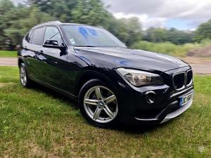 Melns BMW X1 2014 Kretinga, ar dzinēja tilpumu 2.00 L un nobraukumu 268 tūkst. km par 7899 €, foto 1 vietnē AUTOMOTO.COM.LV