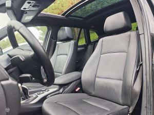 Melns BMW X1 2014 Kretinga, ar dzinēja tilpumu 2.00 L un nobraukumu 268 tūkst. km par 7899 €, foto 40 vietnē AUTOMOTO.COM.LV