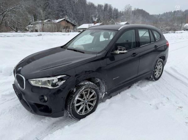 Черный БМВ Х1 2016 в Мариямполе, объемом двигателя 2.00 л и пробегом 113 тыс. км за 9900 €, фото 2 на AUTOMOTO.COM.LV