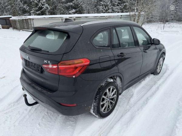 Черный БМВ Х1 2016 в Мариямполе, объемом двигателя 2.00 л и пробегом 113 тыс. км за 9900 €, фото 8 на AUTOMOTO.COM.LV