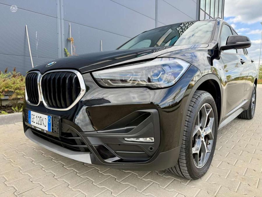Melns BMW X1 2021 Viļņa, ar dzinēja tilpumu 1.50 L un nobraukumu 204 tūkst. km par 14190 €, foto 8 vietnē AUTOMOTO.COM.LV