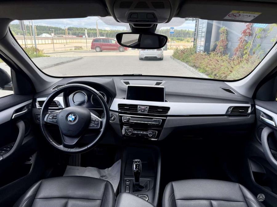Melns BMW X1 2021 Viļņa, ar dzinēja tilpumu 1.50 L un nobraukumu 204 tūkst. km par 14190 €, foto 11 vietnē AUTOMOTO.COM.LV