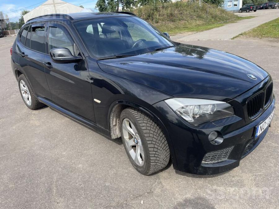 Melns BMW X1 2012 Rīga, ar dzinēja tilpumu 1.90 L un nobraukumu 184 tūkst. km par 7900 €, foto 4 vietnē AUTOMOTO.COM.LV