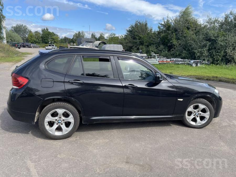 Melns BMW X1 2012 Rīga, ar dzinēja tilpumu 1.90 L un nobraukumu 184 tūkst. km par 7900 €, foto 14 vietnē AUTOMOTO.COM.LV
