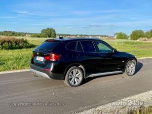 Melns BMW X1 2009 Tallina, ar dzinēja tilpumu 2.00 L un nobraukumu 330 tūkst. km par 6700 €, foto 5 vietnē AUTOMOTO.COM.LV