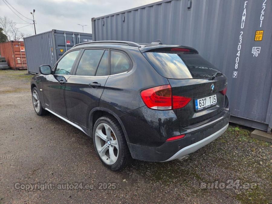 Black BMW X1 2011 in Tallinn, with an engine capacity of 2.00 L and mileage of 202 thousand km for 6999 €, photo 3 on AUTOMOTO.COM.LV