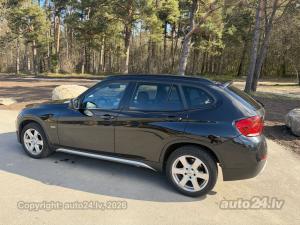 Black BMW X1 2011 in Tallinn, with an engine capacity of 2.00 L and mileage of 254 thousand km for 6900 €, photo 5 on AUTOMOTO.COM.LV