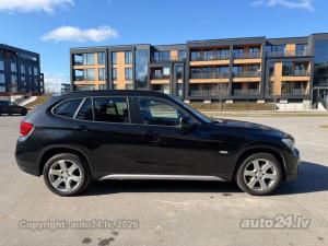 Black BMW X1 2011 in Tallinn, with an engine capacity of 2.00 L and mileage of 254 thousand km for 6900 €, photo 6 on AUTOMOTO.COM.LV