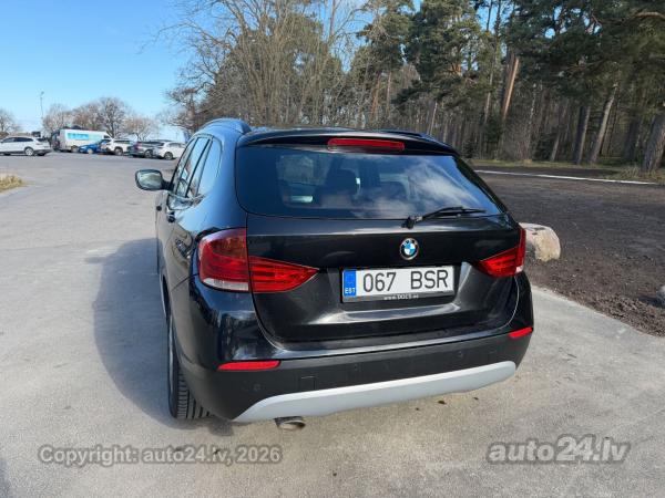 Black BMW X1 2011 in Tallinn, with an engine capacity of 2.00 L and mileage of 254 thousand km for 6900 €, photo 7 on AUTOMOTO.COM.LV