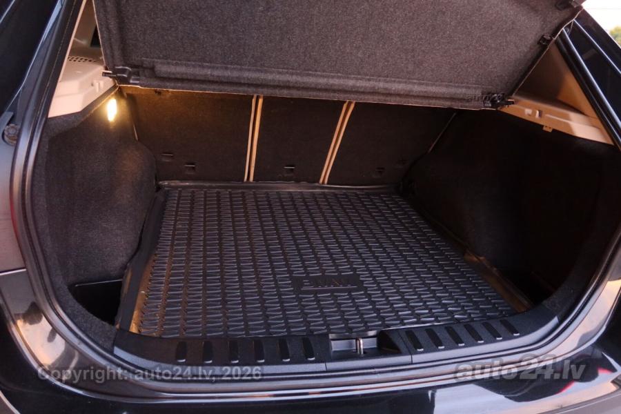 Melns BMW X1 2012 Mardu, ar dzinēja tilpumu 2.00 L un nobraukumu 230 tūkst. km par 10100 €, foto 14 vietnē AUTOMOTO.COM.LV