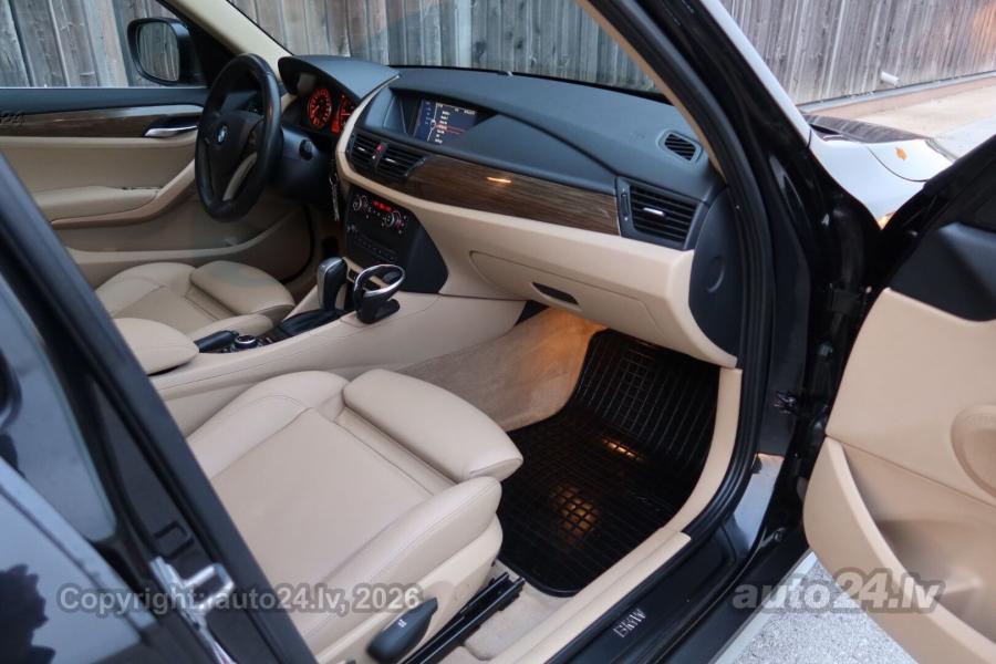 Melns BMW X1 2012 Mardu, ar dzinēja tilpumu 2.00 L un nobraukumu 230 tūkst. km par 10100 €, foto 18 vietnē AUTOMOTO.COM.LV