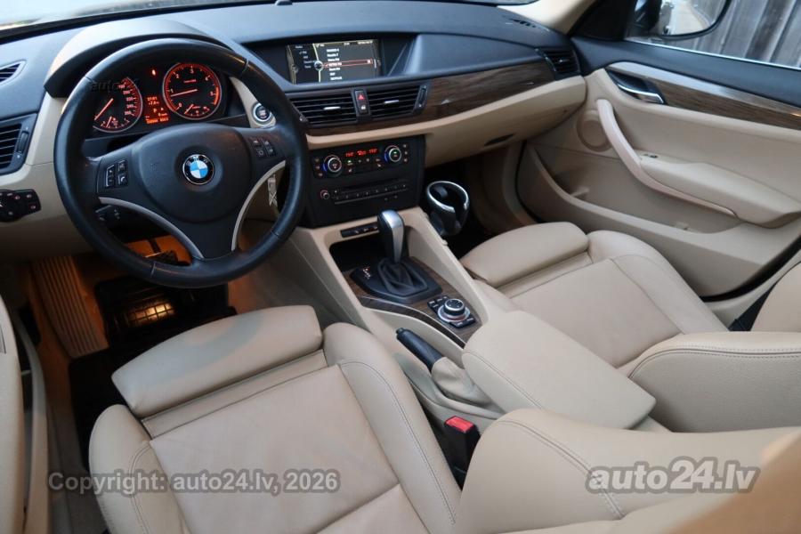 Melns BMW X1 2012 Mardu, ar dzinēja tilpumu 2.00 L un nobraukumu 230 tūkst. km par 10100 €, foto 21 vietnē AUTOMOTO.COM.LV