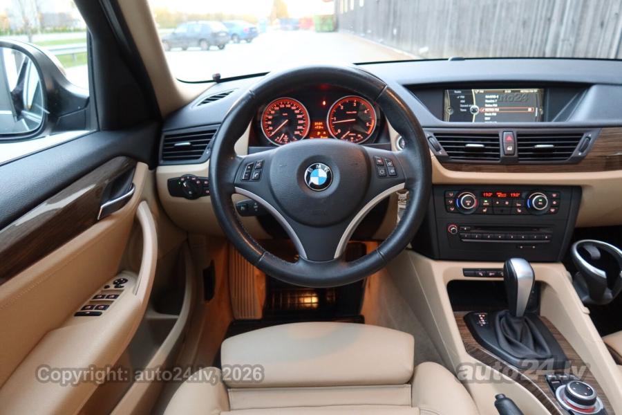 Melns BMW X1 2012 Mardu, ar dzinēja tilpumu 2.00 L un nobraukumu 230 tūkst. km par 10100 €, foto 23 vietnē AUTOMOTO.COM.LV