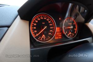 Melns BMW X1 2012 Mardu, ar dzinēja tilpumu 2.00 L un nobraukumu 230 tūkst. km par 10100 €, foto 28 vietnē AUTOMOTO.COM.LV
