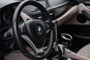 Black BMW X1 2013 in Tallinn, with an engine capacity of 2.00 L and mileage of 137 thousand km for 11500 €, photo 12 on AUTOMOTO.COM.LV