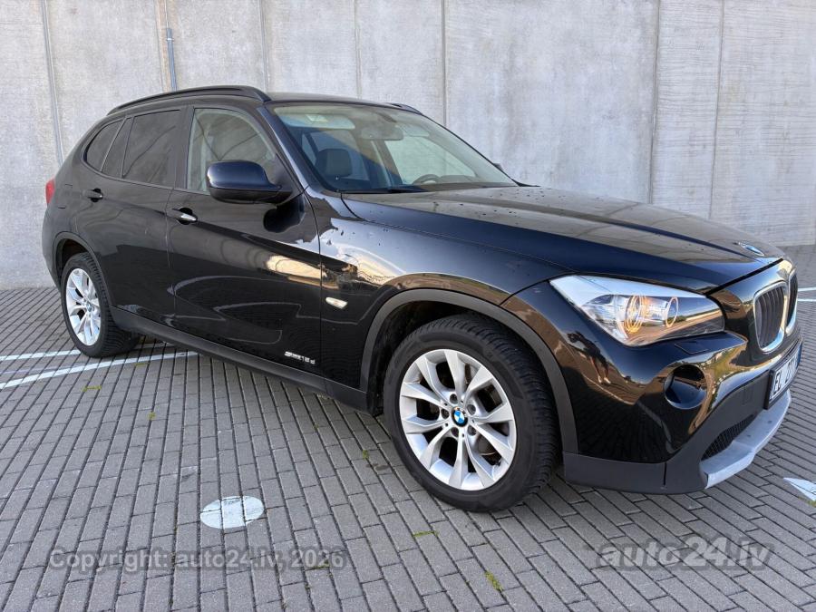Black BMW X1 2013 in Tallinn, with an engine capacity of 2.00 L and mileage of 229 thousand km for 6199 €, photo 5 on AUTOMOTO.COM.LV