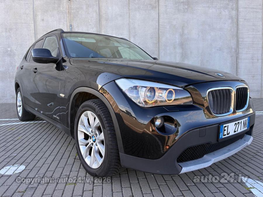 Black BMW X1 2013 in Tallinn, with an engine capacity of 2.00 L and mileage of 229 thousand km for 6199 €, photo 6 on AUTOMOTO.COM.LV