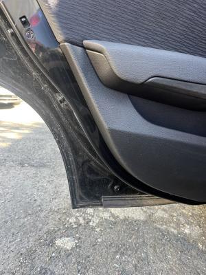 Black BMW X1 2013 in Tallinn, with an engine capacity of 2.00 L and mileage of 190 thousand km for 10500 €, photo 26 on AUTOMOTO.COM.LV