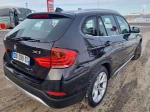 Black BMW X1 2015 in Taurage, with an engine capacity of 2.00 L and mileage of 212 thousand km for 8800 €, photo 6 on AUTOMOTO.COM.LV