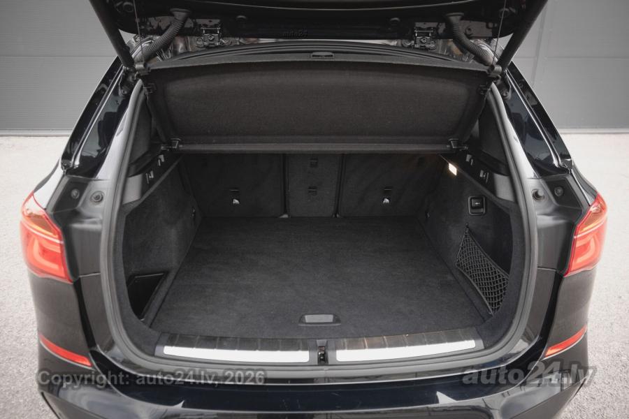 Melns BMW X1 2017 Tartu, ar dzinēja tilpumu 2.00 L un nobraukumu 156 tūkst. km par 20900 €, foto 24 vietnē AUTOMOTO.COM.LV