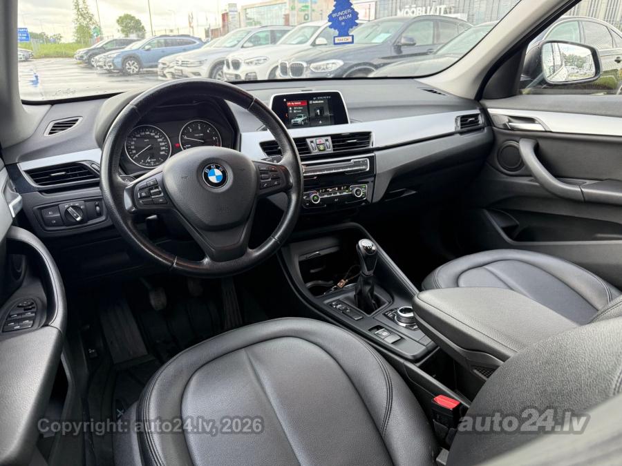 Melns BMW X1 2017 Tallina, ar dzinēja tilpumu 2.00 L un nobraukumu 290 tūkst. km par 9990 €, foto 7 vietnē AUTOMOTO.COM.LV