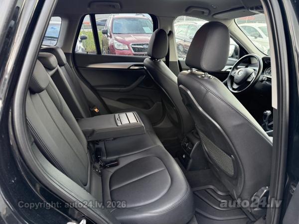 Melns BMW X1 2017 Tallina, ar dzinēja tilpumu 2.00 L un nobraukumu 290 tūkst. km par 9990 €, foto 9 vietnē AUTOMOTO.COM.LV