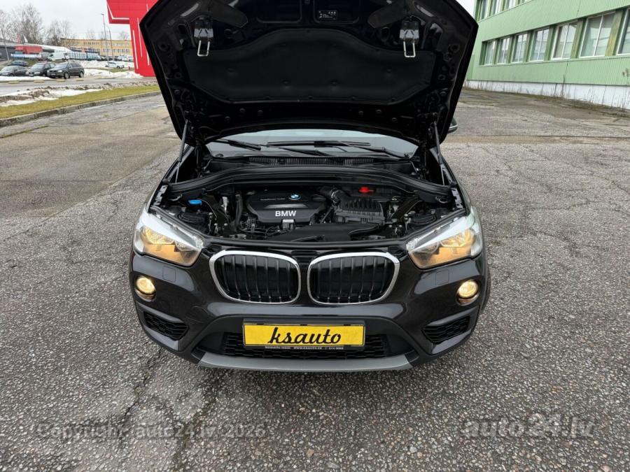 Black BMW X1 2018 in Tartu, with an engine capacity of 2.00 L and mileage of 206 thousand km for 15499 €, photo 5 on AUTOMOTO.COM.LV