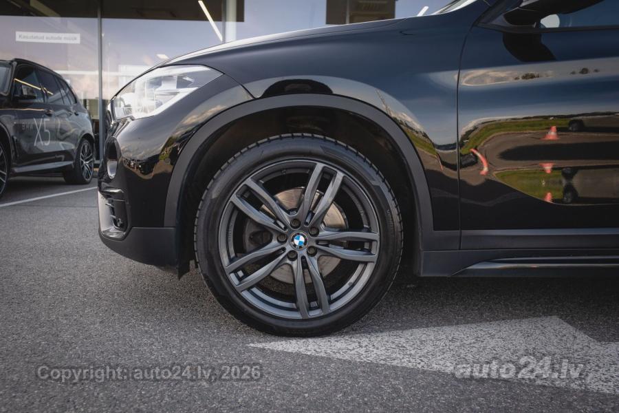 Melns BMW X1 2018 Tartu, ar dzinēja tilpumu 2.00 L un nobraukumu 245 tūkst. km par 15900 €, foto 25 vietnē AUTOMOTO.COM.LV