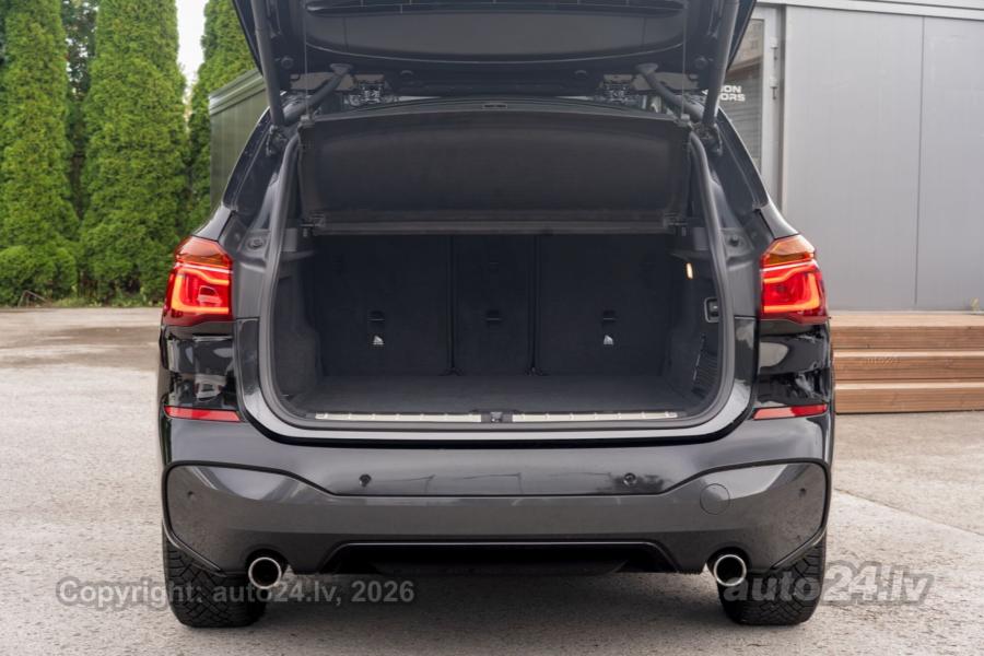 Melns BMW X1 2018 Tallina, ar dzinēja tilpumu 2.00 L un nobraukumu 65 tūkst. km par 21900 €, foto 6 vietnē AUTOMOTO.COM.LV